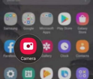 How To Fix If WhatsApp Camera Not Working or Stuck While Loading